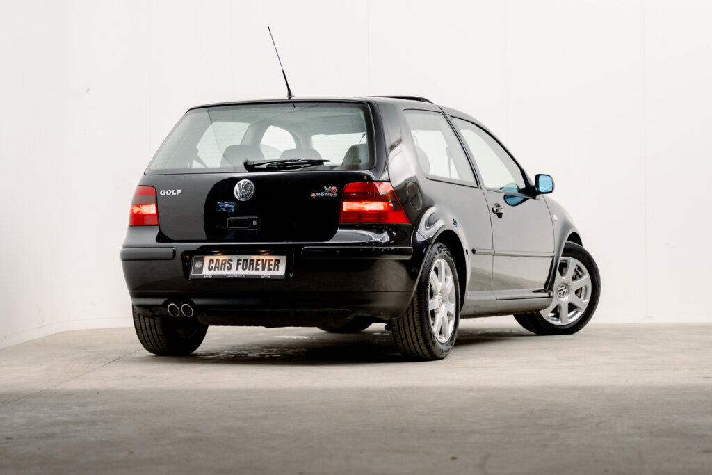 Volkswagen Golf 2.8 V6 4Motion - Cars Forever